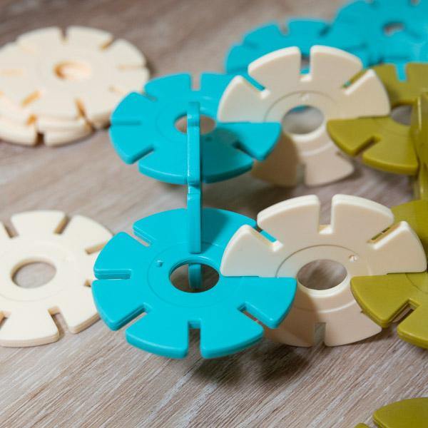 Interlocking Snowflake Toy Set | PopFun
